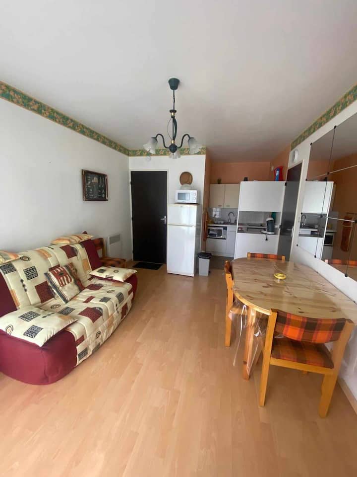 Charmant Appartement Avec Balcon - Cabourg