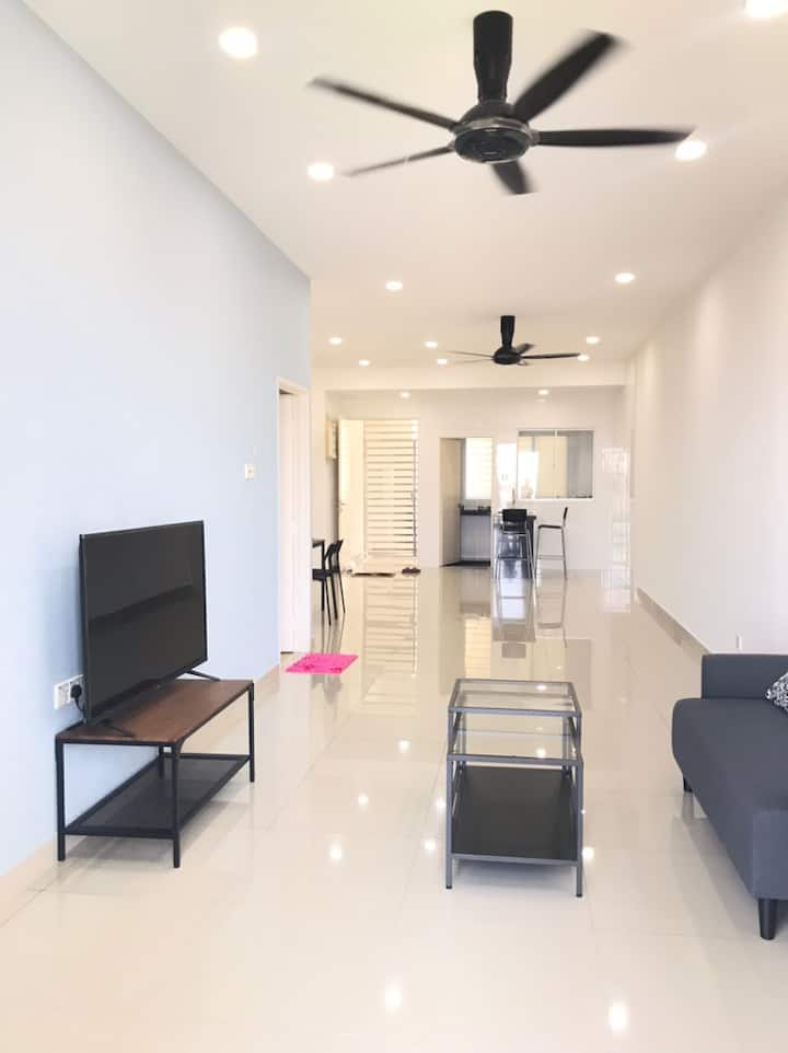 Taiping Holiday @Crystal Creek - Taiping