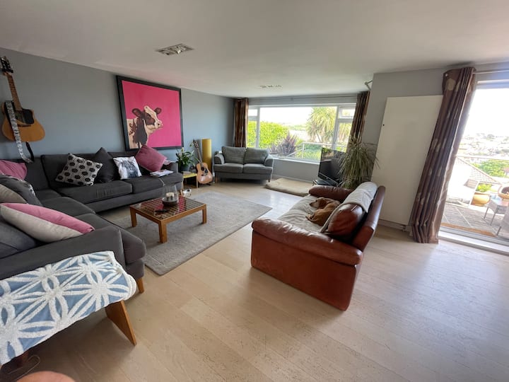 House With A View - Rottingdean