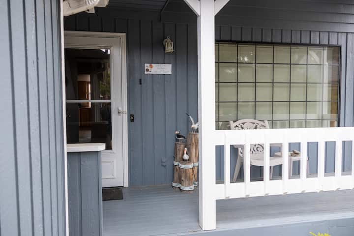 Happy Barbie's Beach House - 錫賽德