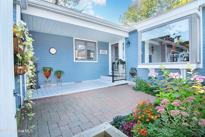 2b/3ba '26 Belmont/july 4th/travers ; 1mi To Track - Saratoga Springs, NY