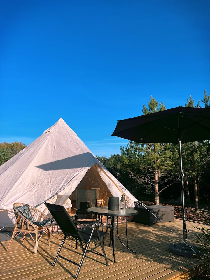 Elämys Yöpyminen Lillewillassa - Aura