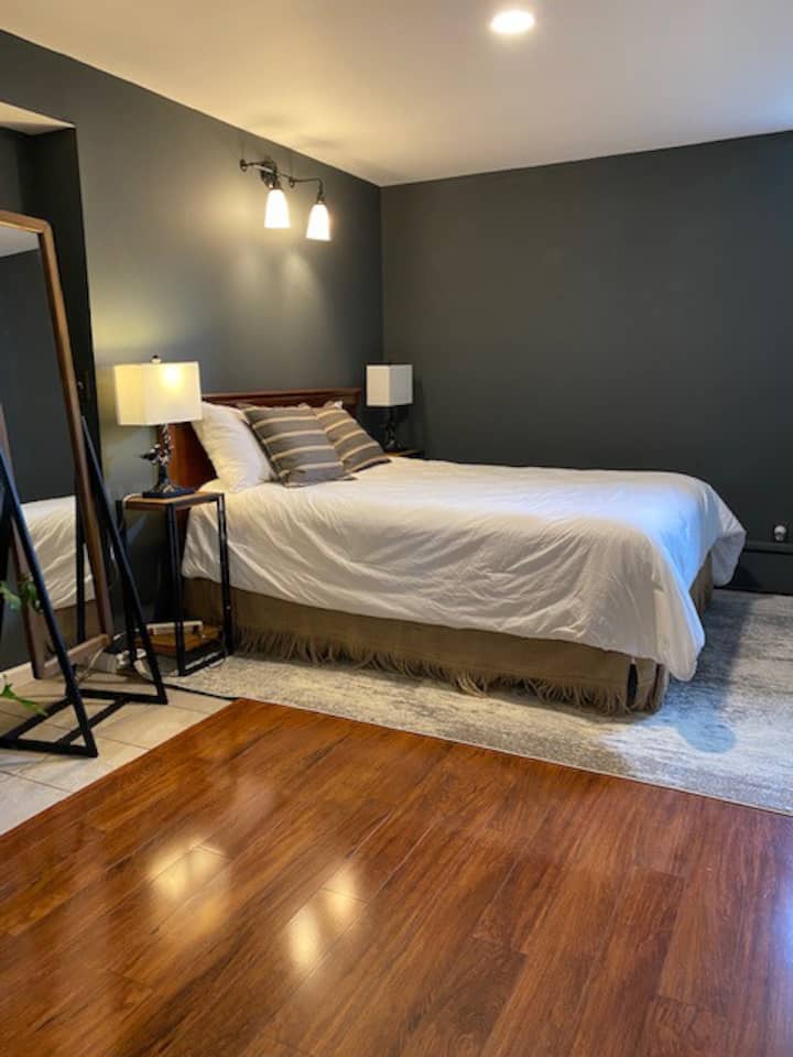Hulse Hill Farm Private Farmhouse Suite - Cooperstown, NY