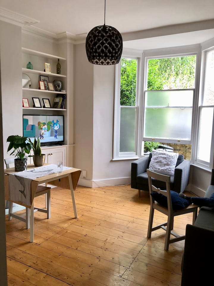 2 Bed Garden Flat - Highbury - Edmonton - London