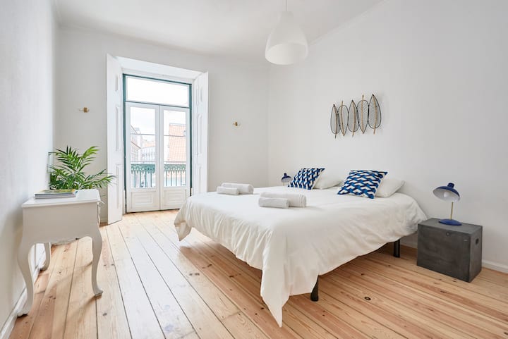 Wonderful Flat - Bairro Alto - Almada