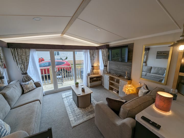 24 Swift Bordeaux Static Caravan - Lockerbie