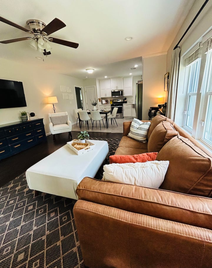 New! Quiet & Cozy Family-friendly Home In Midtown - Tulsa, OK