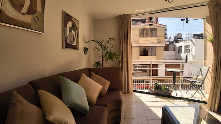 Cálido Departamento En Yanahuara - Arequipa