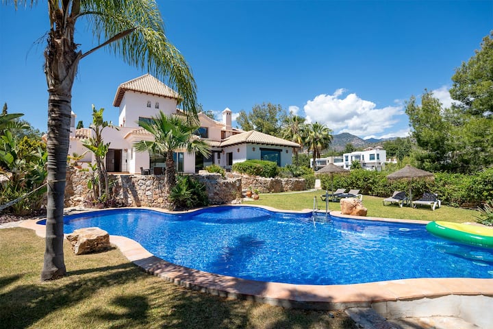 Location De Vacances Villa Cipreses - Torrox