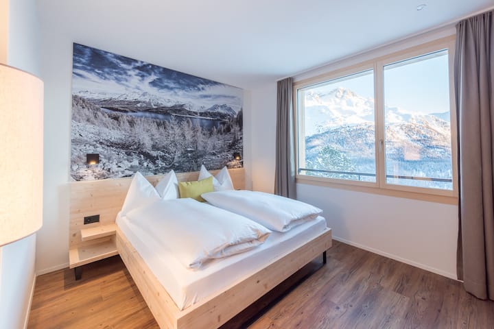 Double Room South At Berghotel Randolins - Saint Moritz
