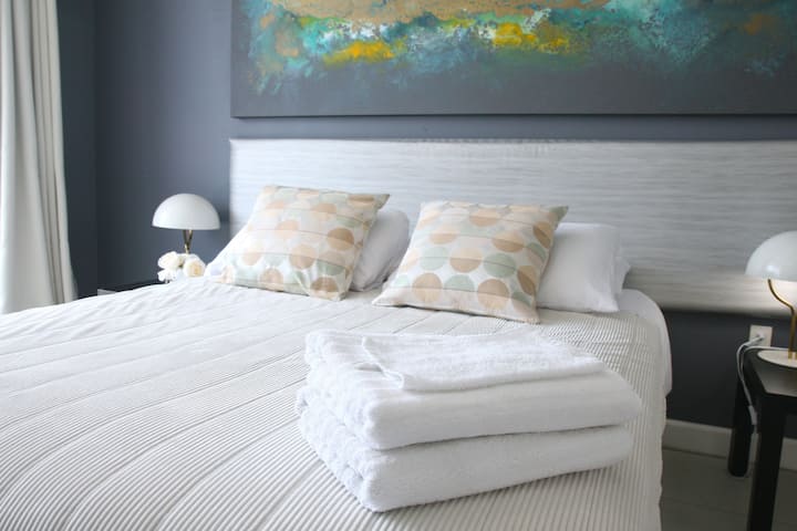 A12o6a 1/1 Apartment In Downtown Doral. Gorgeous - Doral, FL