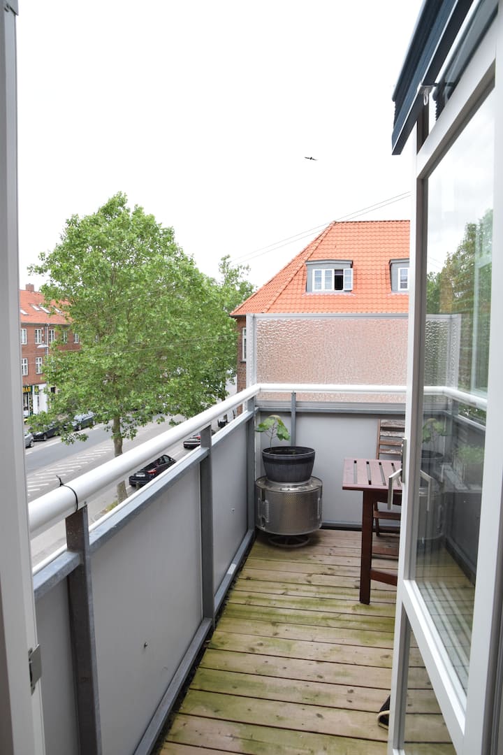 Stor Smuk Lejlighed På Amager. - Copenhaguen
