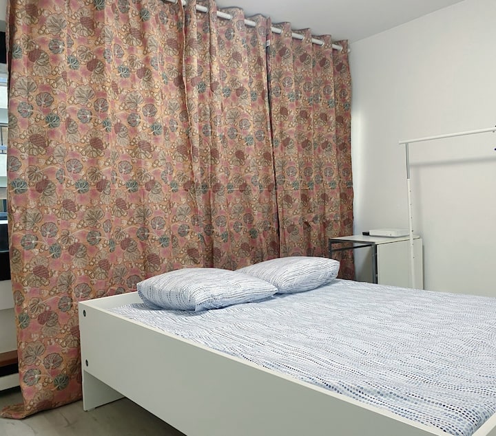 Charmante Maison Baignée De Soleil - Cœur De Paris - Paris