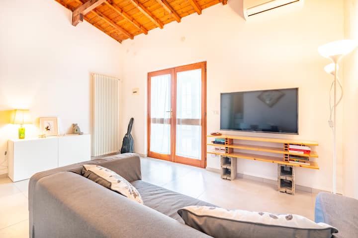 Oasi A Margine Rosso - Quartu Sant'Elena