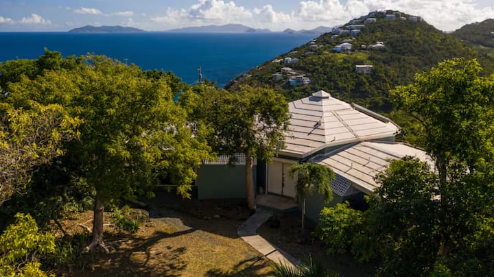 Villa At Chateau Nightwind - Saint Thomas