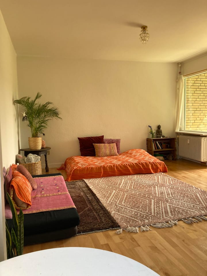 Cozy Single Room Apartment, Metro 5 Min. Walk Away - Copenhague