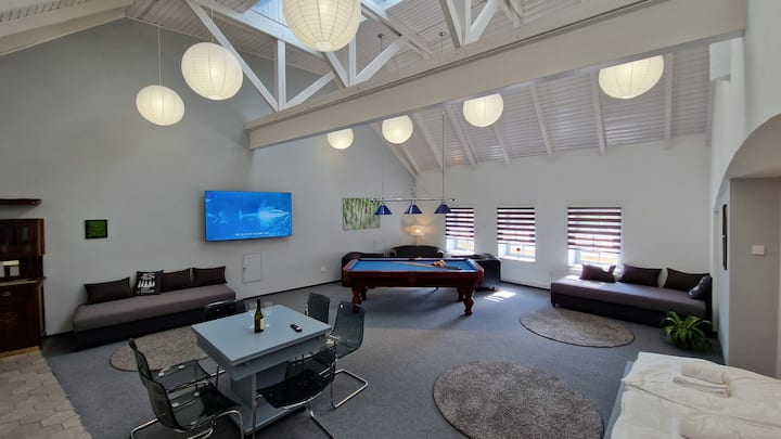 Hatalmas Loft Lakás Biliárddal - Szentendre