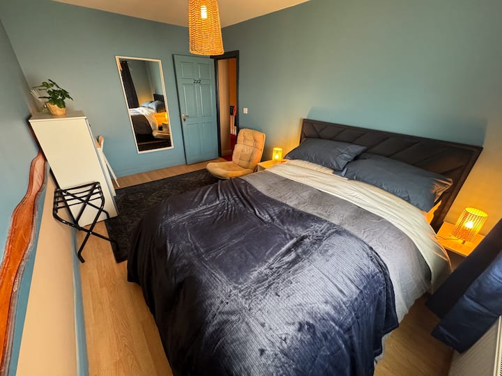 The Blue Room. - Fermanagh