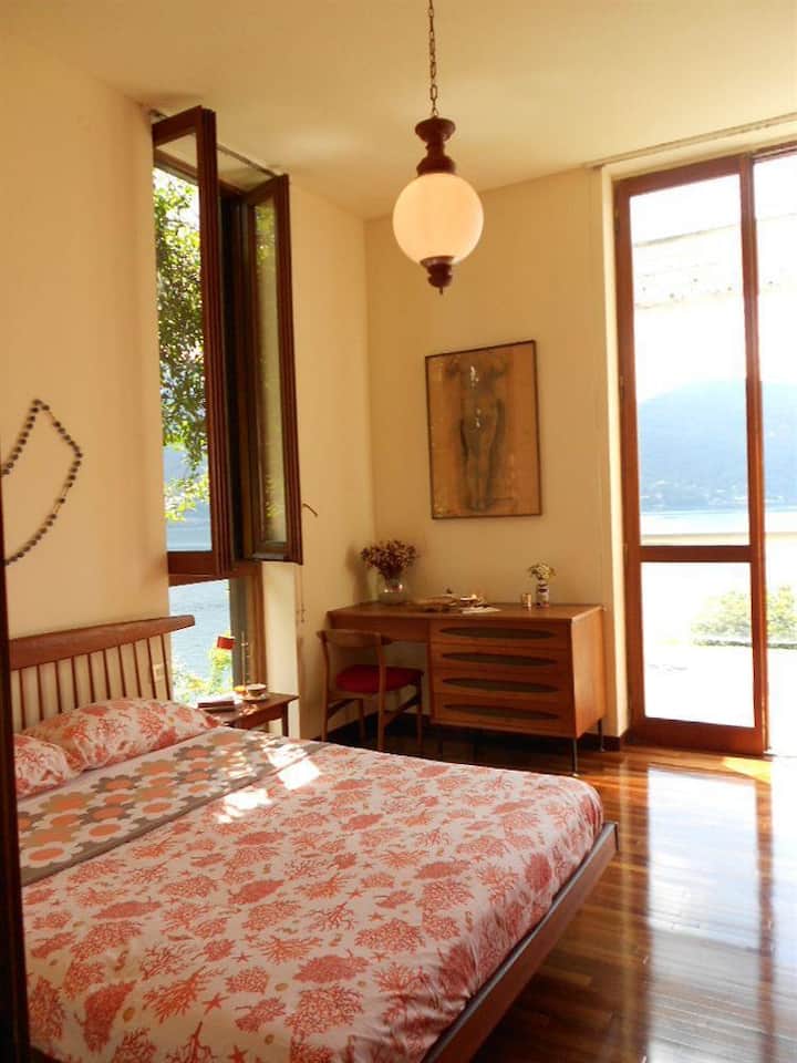 Suite Rossa- Terrace Lake View - Varenna