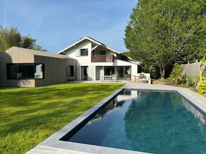 Jolie Villa Avec Piscine Chauffée - Anglet - Anglet