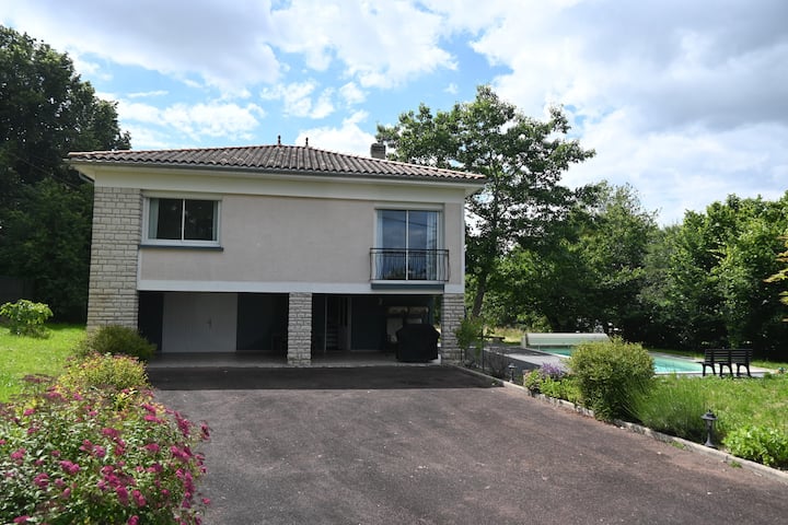 Villa La Ferrière Met Zwembad - Ribérac