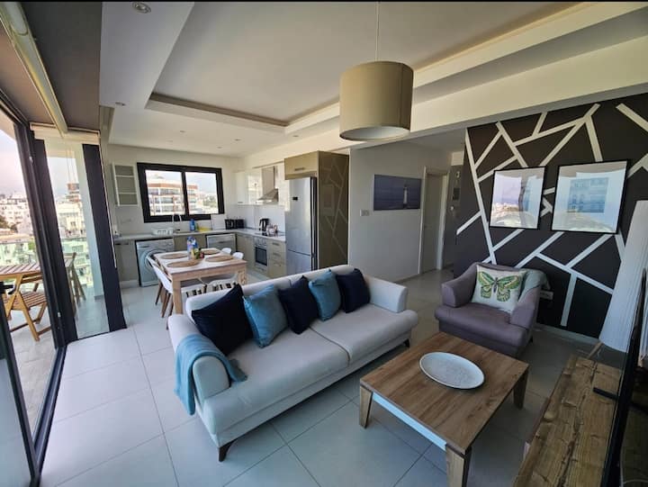 Seaview Luxe, 2br Kyrenia/girne - Girne