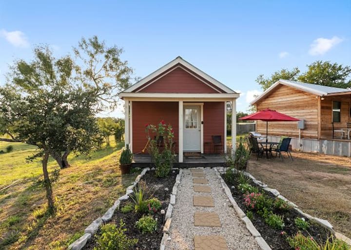 Red Cabin 1 At Bear Creek - Fredericksburg, TX