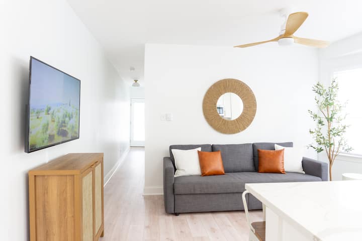 Crestnest- Modern 2bd,1ba-2.5 Blocks To Beach - Wildwood, NJ