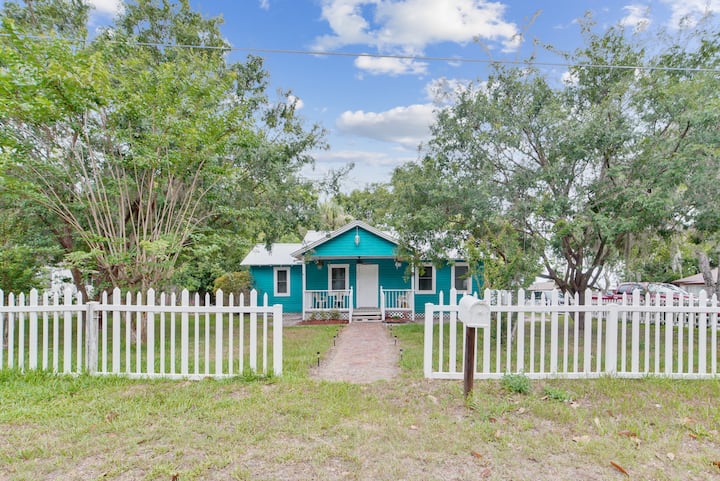 Charming Cottage: Near Downtown Ocala - Indian Lake State Forest, Silver Springs