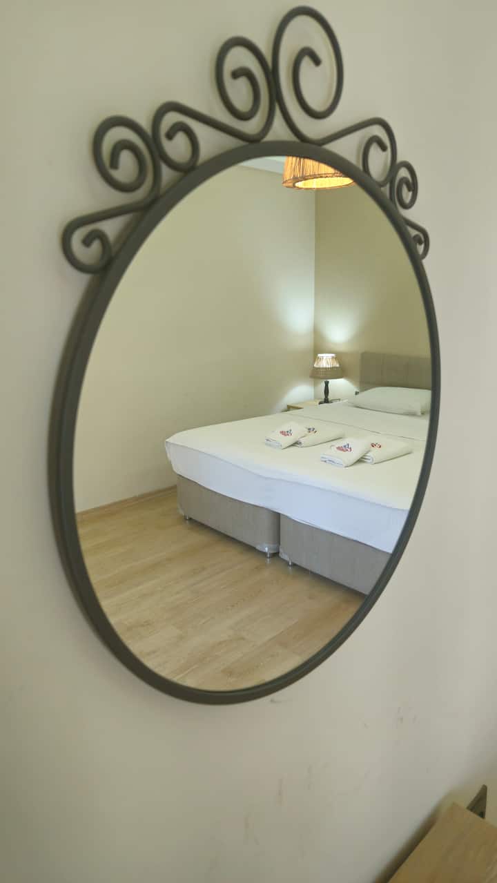 Urla'nın Kalbinde Konforlu Tam Donanımlı - Urla