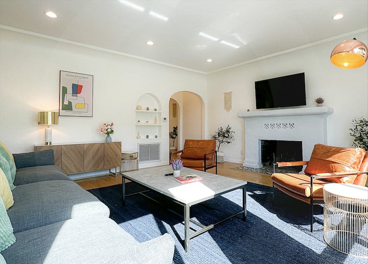 Townhome • 3 Queen Beds • Mid-wilshire - ウェスト・ハリウッド, CA