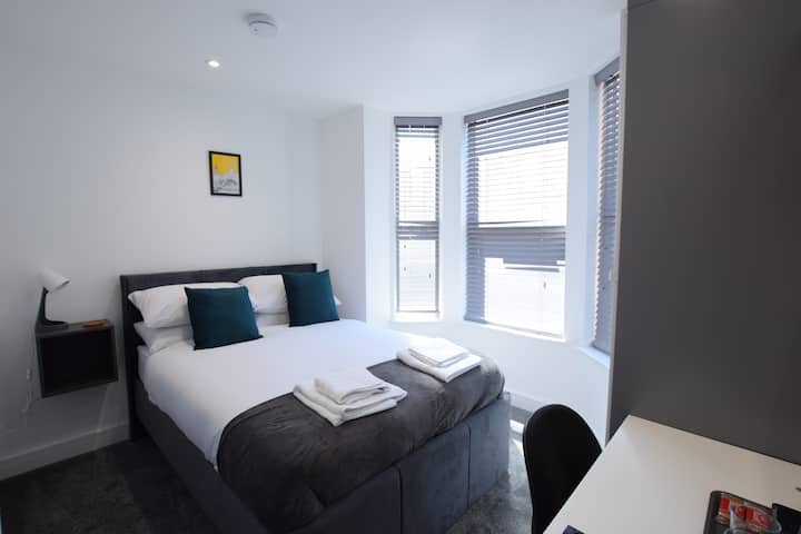 Stylish City Centre Room - Lincoln