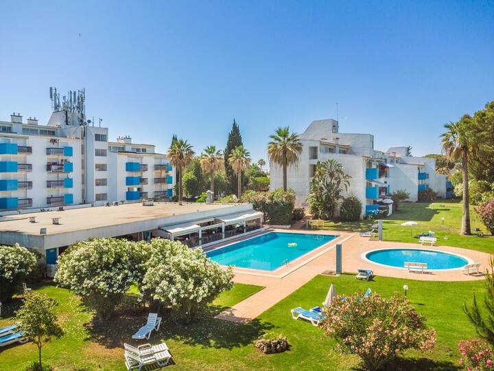 1br Apartment With Pool @ Lago Azul - Vilamoura