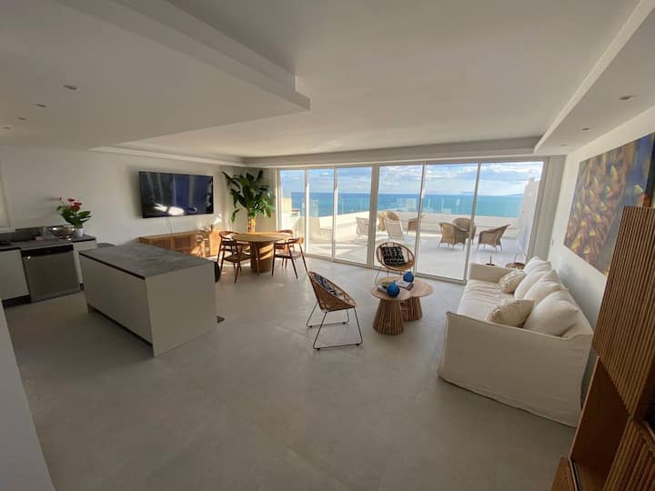 Precioso Piso En 1ª Línea Playa - Estepona