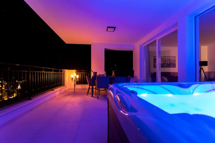 Apt In Villa-opal-luxury-hot Tub-shared Pool - Tučepi