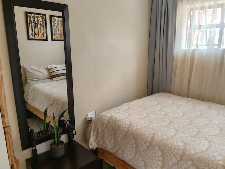 Cute Farming Town Cottage - Viljoenskroon