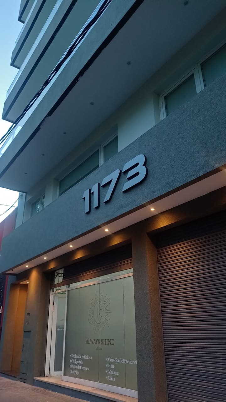 Departamentos En Alquiler. - La Plata