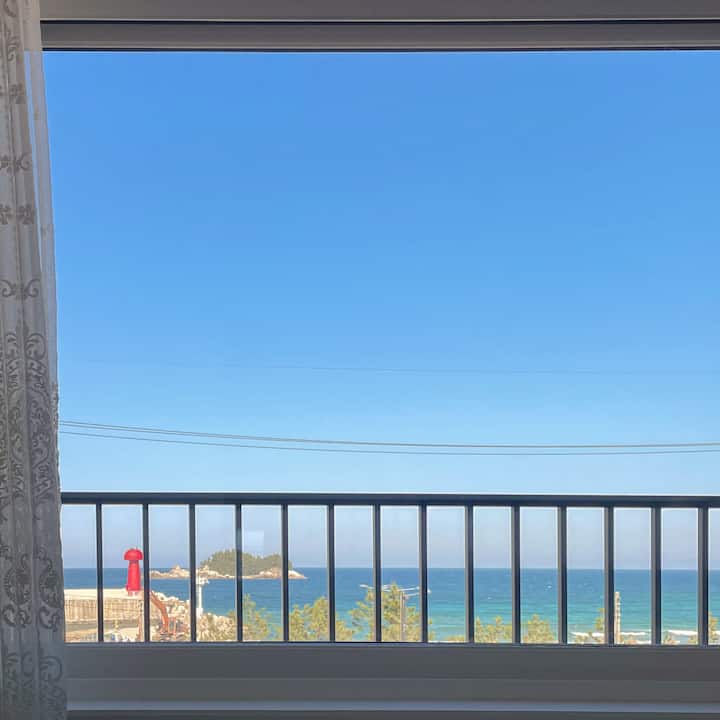 [알로하우스][202호] 마음까지 뻥 뚫리는 오션뷰 감성숙소:> - Yangyang