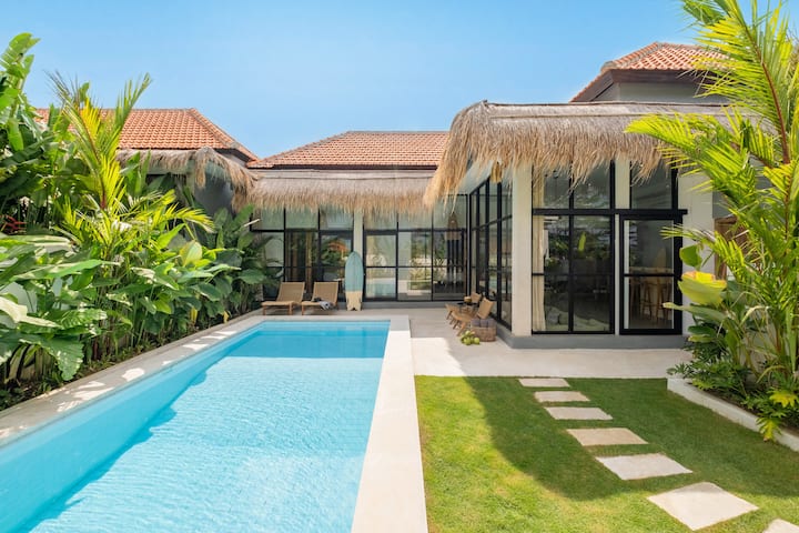 *Bohemian 3 Bed Villa* Between Perenenan - Canggu - バリ島