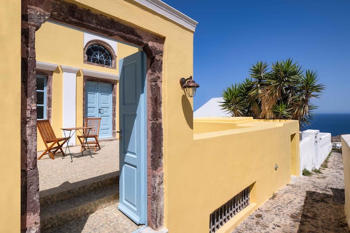 Aerie Neoclassical By Thireon - Oia