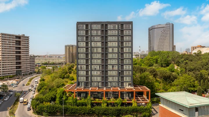 Deluxe Three Bedroom Balcony - Istanbul