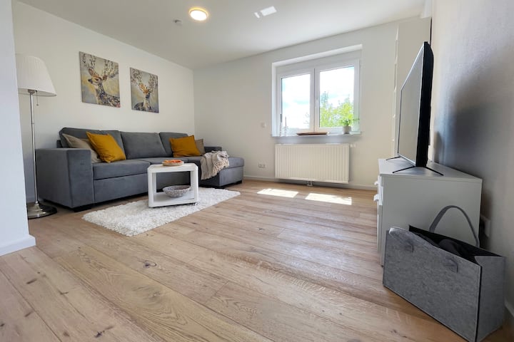Möbliertes, Modernes Apartment - Sindelfingen