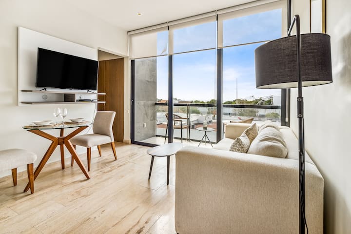 1 Br - Rooftop Pool - Gym - Great Location - 316 - Playa del Carmen