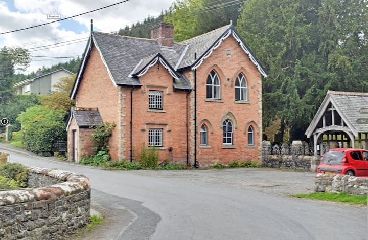 Gingerbread Cottage Sanctuary With Sauna - Llanidloes