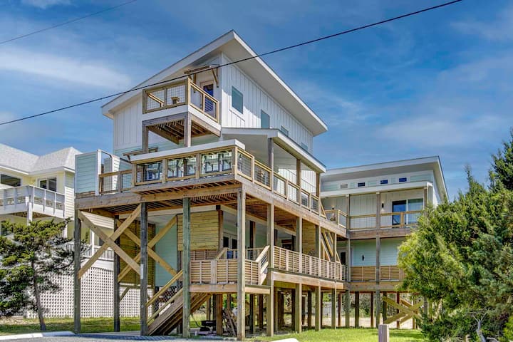 Outer Banks Beachfront Vacation Rentals - North Carolina, United States ...