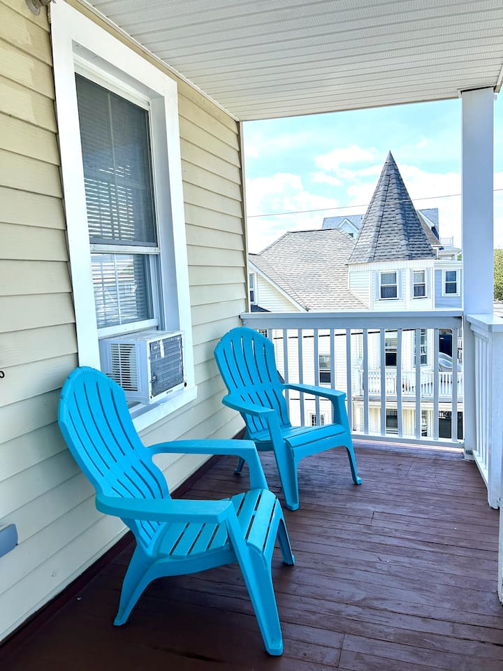 Pitman Place- Room 302 - Belmar, NJ