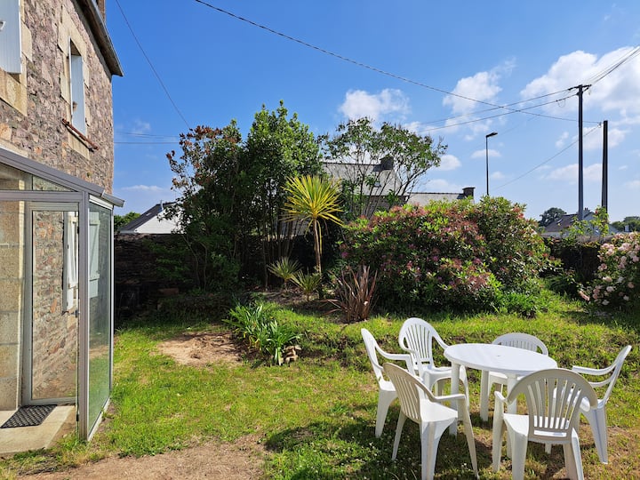 Maison Bretonne En Pierre - Paimpol