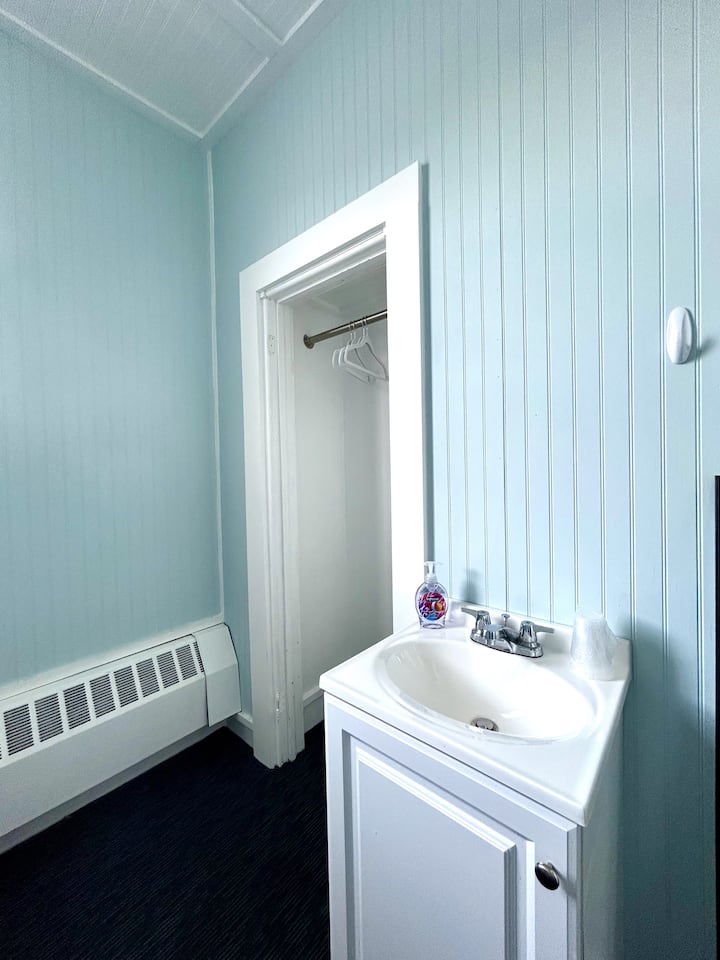 Pitman Place- Room 310 - Belmar, NJ