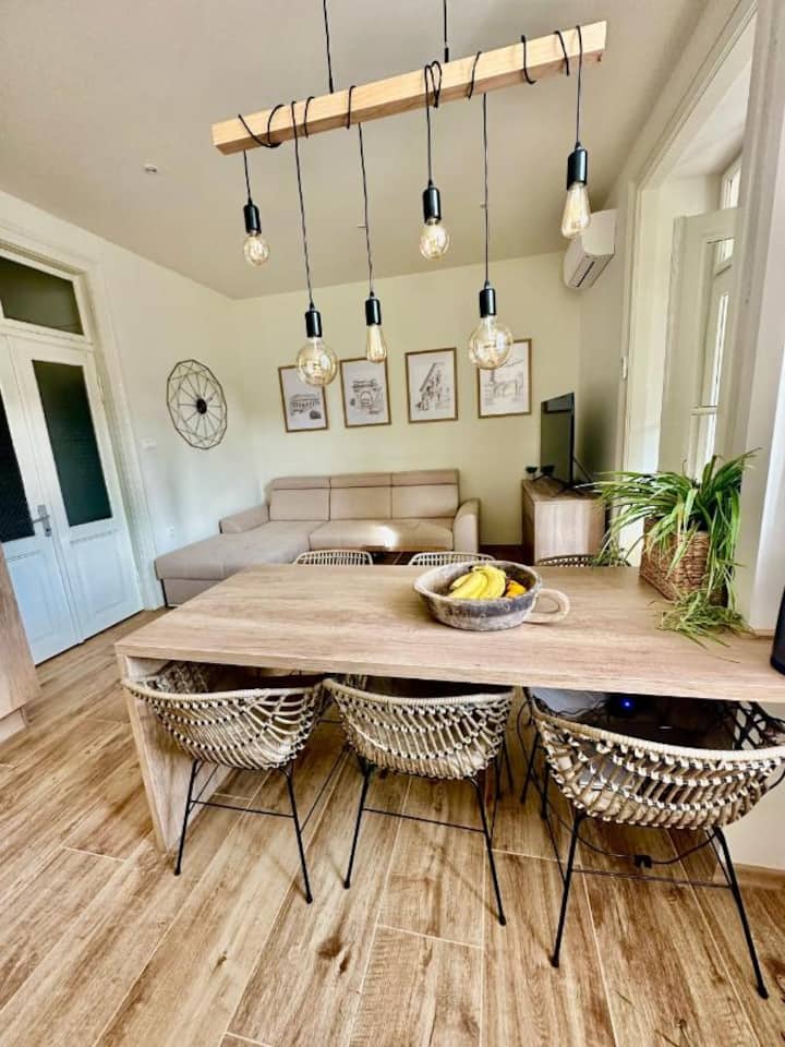 Home Away From Home,long Term Rental Special Rates - Pula