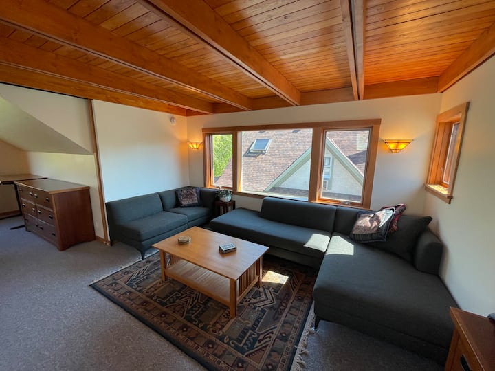 The Craftsman Treehouse - Minneapolis